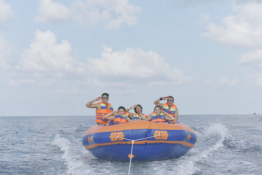 DONAT BOAT 5 RIDERS – PusatPerahuKaret.com